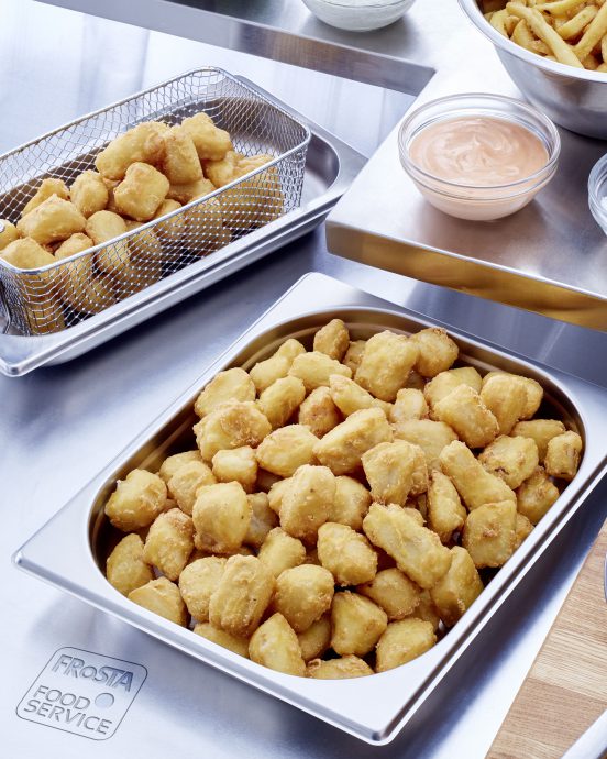MSC Battered Fish Nuggets, approx. 21g - Foodservice EN